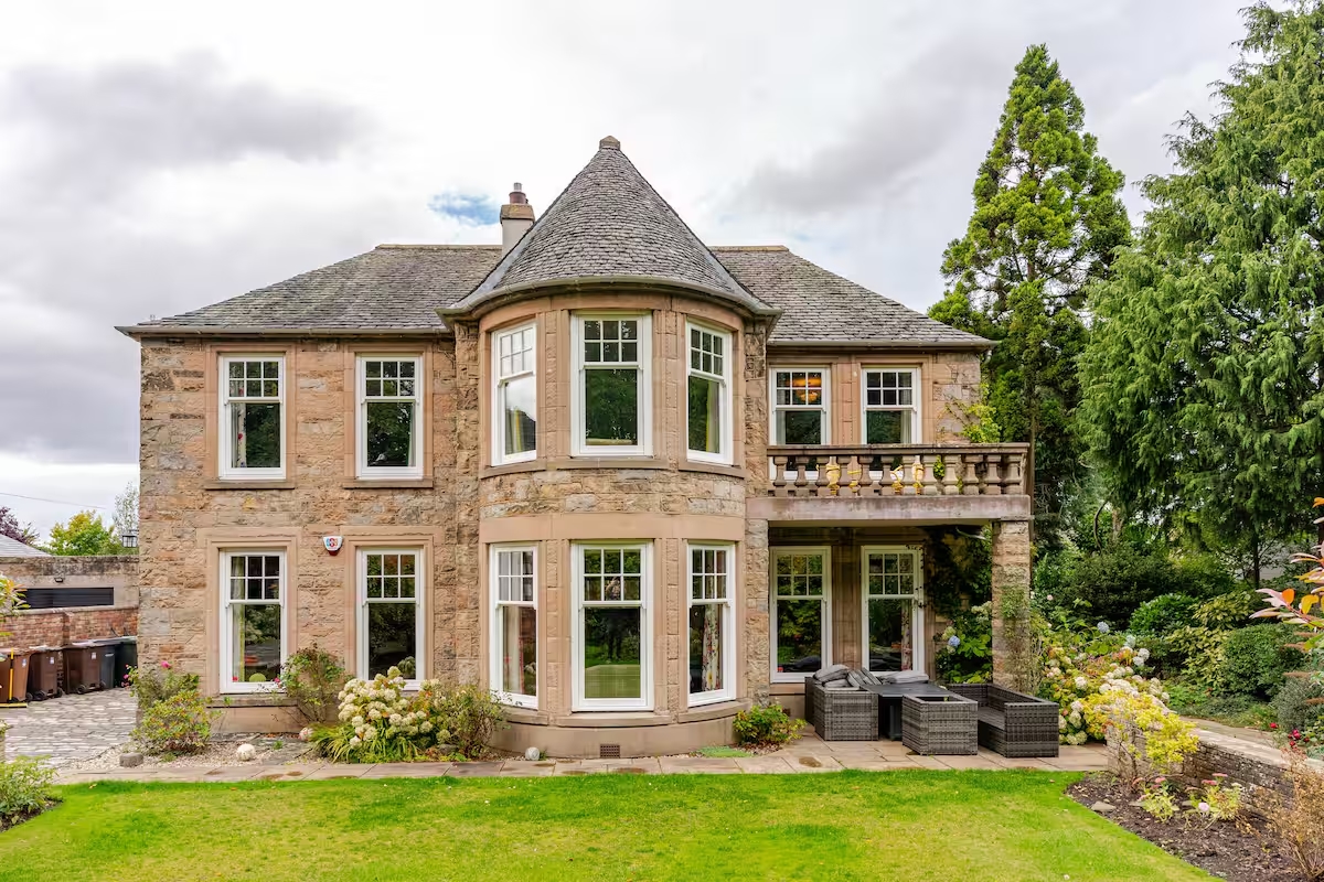 Properties – Black Sands Holidays